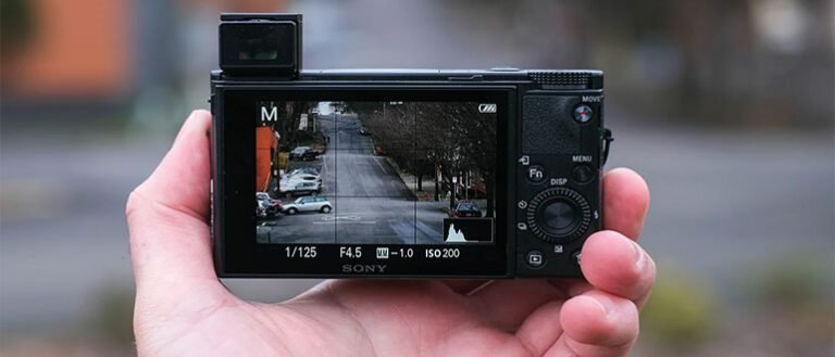 What is a point-and-shoot Camera? You Should Know Everything